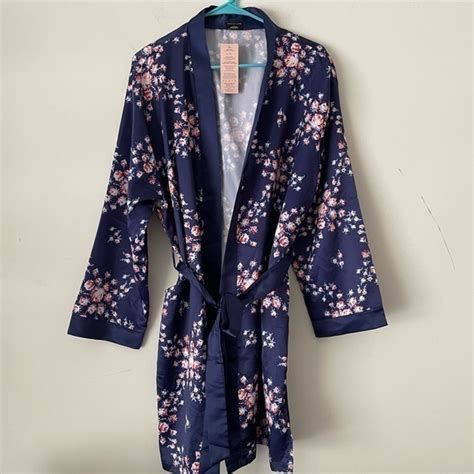 Morgan Lane Intimates And Sleepwear Morgan Lane X Fabfitfun Robe Blue