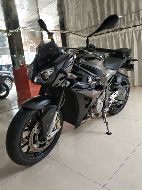 上海17大贸宝马S1000R 价格178000元 摩托车二手网