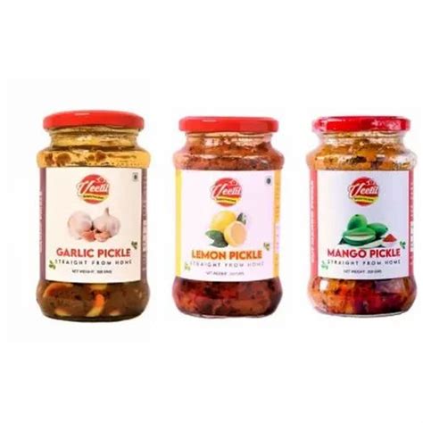 Veetil Spicy Garlic Lemon Mango Combo Pickle Packaging Type Glass Jar