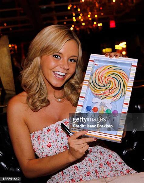 26 Bree Olson Dines At Sugar Factory American Brasserie At Paris Las