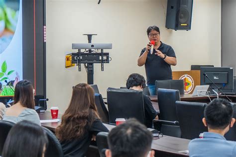 臺北農產 【質譜快檢守食安 實名制追溯源頭 】 今 12 日北農邀請到質譜快檢技術的核心開發者🙋‍♂️
