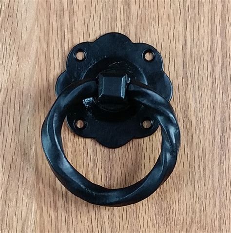 Ring Pulls Wild West Hardware