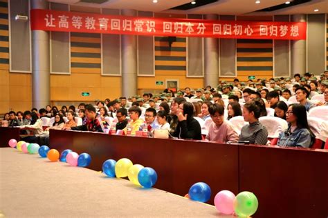 我院举办第十一届文化行开幕式暨军歌大赛 防灾科技学院·经济管理系