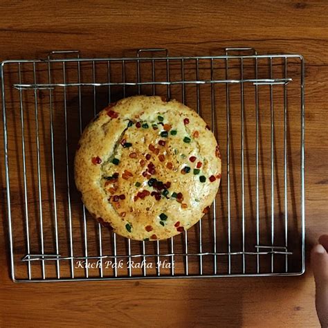 Eggless Tutti Frutti Cake