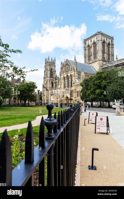 York Minster Cathedral York Yorkshire Uk England Mediaevalminster
