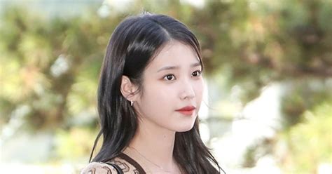 아이유 코로나19 최종 음성 판정 정상 활동 가능