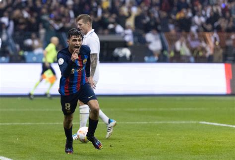 Barcelona Vence Al Real Madrid Y Es Campe N De La Supercopa
