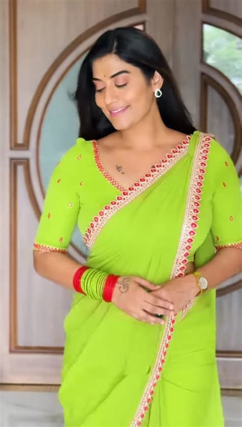 Anitha Mohan Beautiful Quick Save