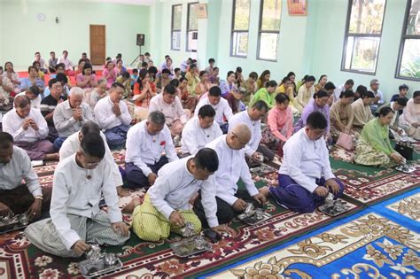 မွန်ပြည်နယ် ဝန်ကြီးချုပ် မဟာမြတ်မုနိဘုရားကြီး ဦးသျှောင်မကိုဋ်တော်အား ရ
