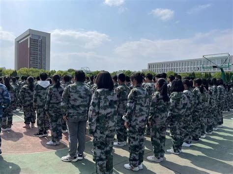 单招部学生军训 通知公告 江苏省泰兴中等专业学校江苏联合职业技术学院泰兴分院、泰兴市技工学校单招部