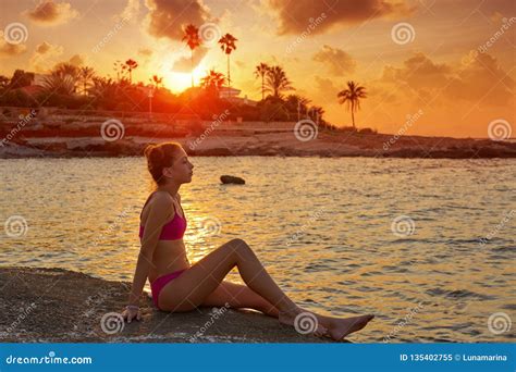 Girl Silhouette At Beach Sunset Relaxed Stock Image Image Of Palm