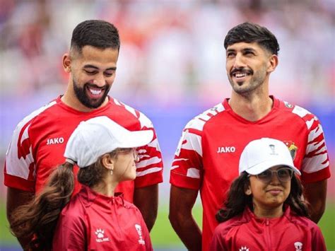 نجما المنتخب الاردني يزن النعيمات وعلي علوان In 2024