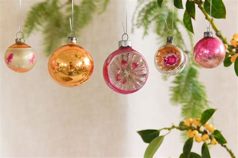 Vintage Glass Christmas Tree Baubles Ornaments Set Of 12 Absolutely