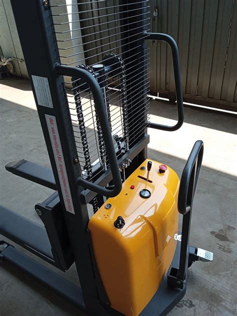 Mild Steel Warehouse Stacker At Rs 115000piece In Surat Id