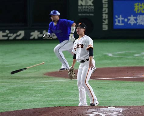 ＜巨・d＞6回、戸柱にソロ本塁打を許す井上 （撮影・白鳥 佳樹） ― スポニチ Sponichi Annex 野球