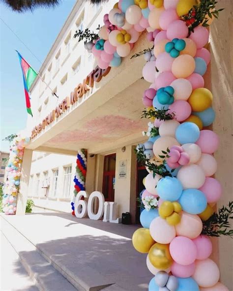 228 № Li Tam Orta Məktəb