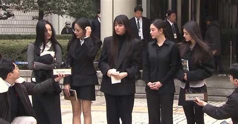 뉴진스 “활동 잠정 중단”…어도어 “일방적 선언”