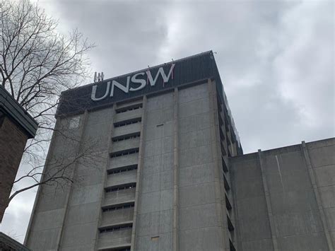 Unsw Touts Hot Qubits As Breaking Practical Quantum Computing
