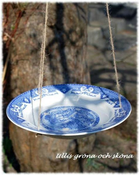 Vogelbadjes Inspiratie De 27 Mooiste Badjes Op Een Rij Fågelbad Diy Fågelbad Fågelmatare