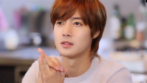 Kim Hyun Joong Anuncia El Nacimiento De Su Segundo Hijo