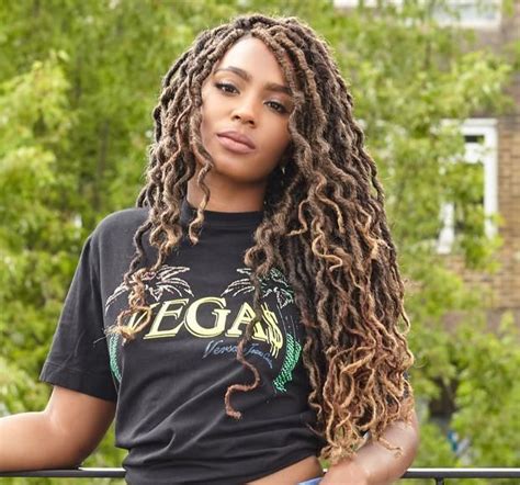 Boho Goddess Locs In Bey Blonde Bronde 22® Boho Goddess Locs Faux