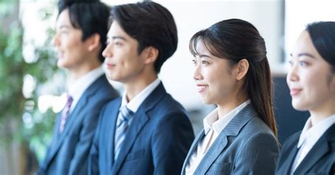 新卒採用とは？採用の狙いと課題から新卒採用の意義を考える マイナビキャリアサポート｜キャリア・就職支援担当者のための総合情報サイト