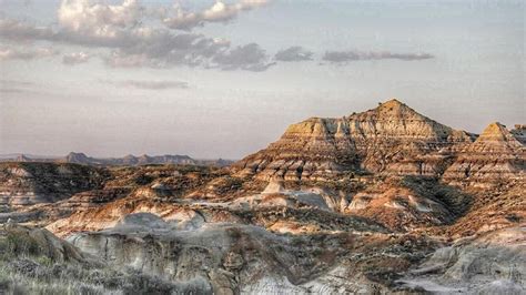 Visiting Montanas Badlands Explore Makoshika State Park Montana