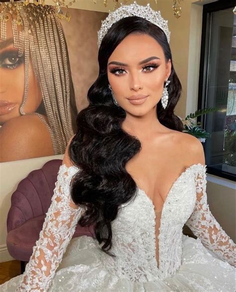 12 Bridal Hair Ideas Wedding Hairstyles Bridal Hair Wedding Hair