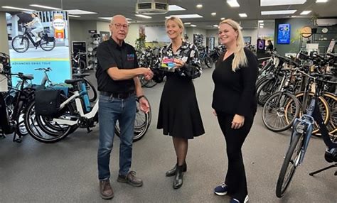 Rivierenland Radio Alleen De Mooiste Muziek Stroomt Uit Je Speakers