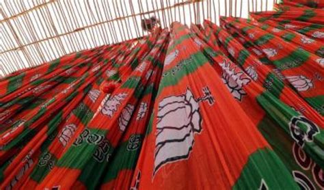 Bjp Protest March To Nabanna Turns Violent In Bengal Many Hurt