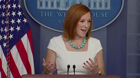 Cnn Profiles Kaitlan Collins Chief White House Correspondent Cnn