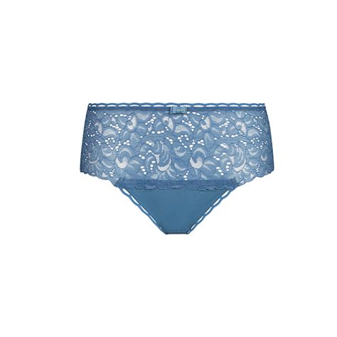 Cross Your Heart Playtex