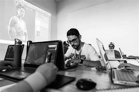 DIGITAL EXPERIENCE | Behance