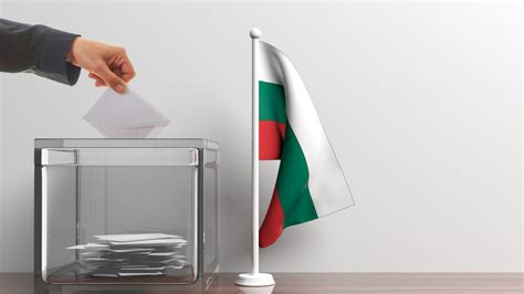 Продължават срещите около организацията на предсрочните избори през