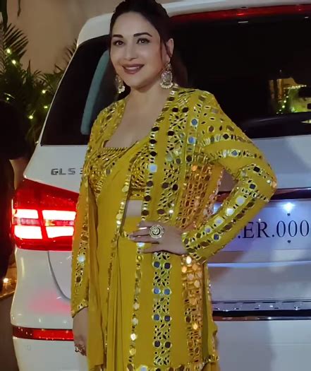 Javed Akhtar Birthday Party Photos Shabana Azmi Madhuri Dixit Farhan