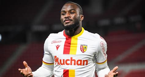 Rc Lens Stade Rennais Ignatius Ganago Est Toujours Forfait