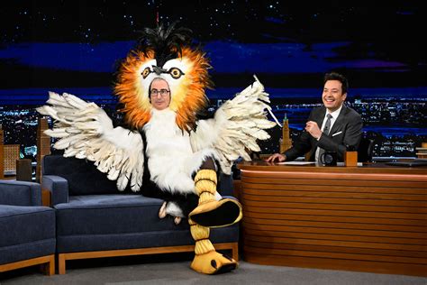 John Olivers Bird Suit Helps Crown New Zealands Bird Of The Century Nbc Insider