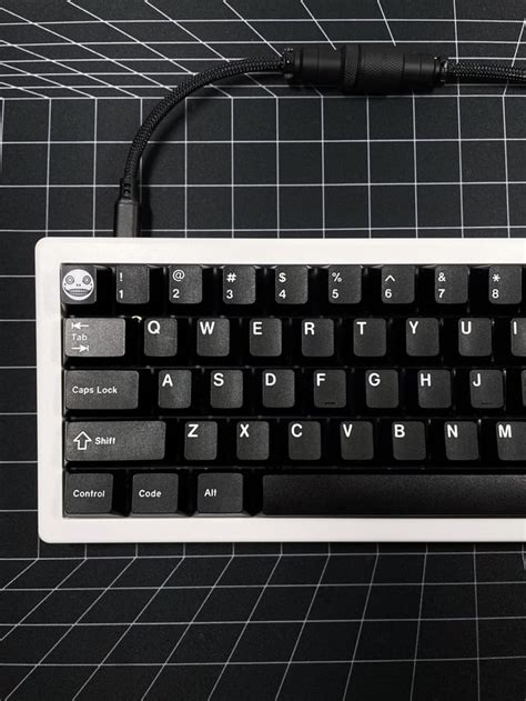 Nier Automata Build Gmk67 R Budgetkeebs