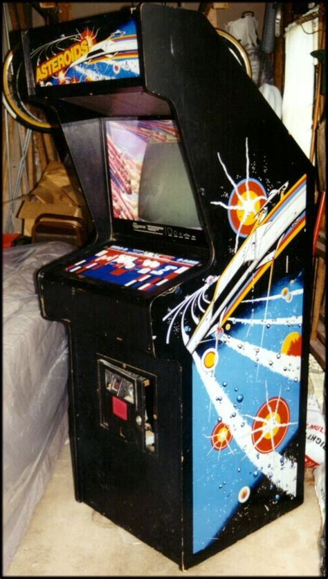Asteroids 1980 アステロイド