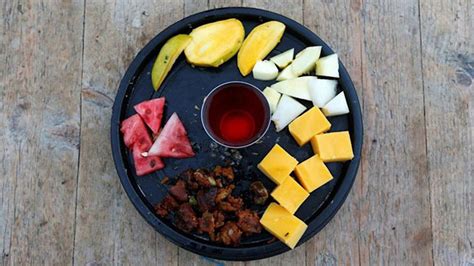 ফল বেশি খাওয়া কি খারাপ