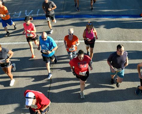 Photos Dekalb Corn Classic Taste Of Dekalb Fill Downtown Shaw Local