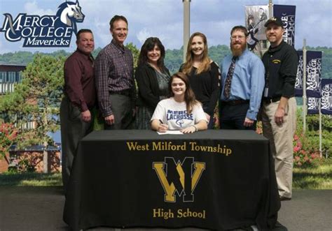 High School Girls Lacrosse Star Signs On With Mercy College