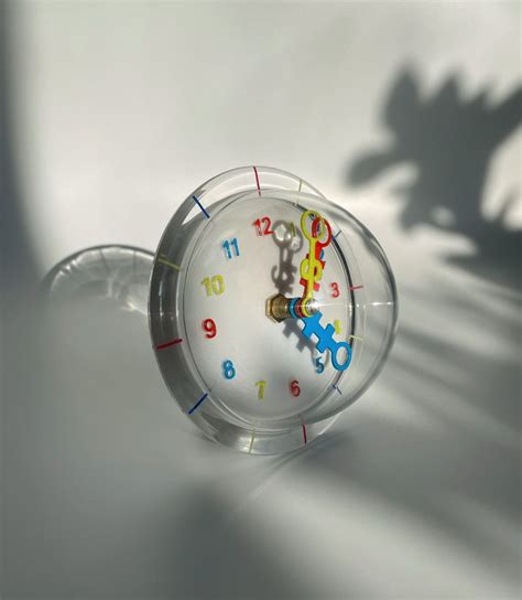 아크릴 시계 Color Dial Loop 텀블벅 크리에이터를 위한 크라우드펀딩