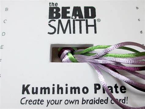 How To Do Flat Kumihimo