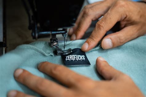 Live Your Dream And Wear Your Passion Zfgarage