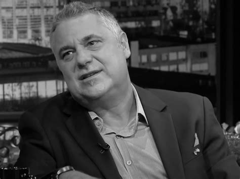Preminuo Slavni Pisac Alek Popov U Godini