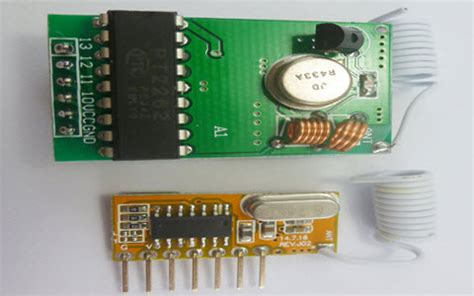 FM Remote Encoder And FM Decoder Using The ICs RF E And RF D