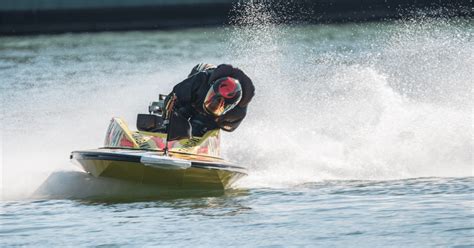 19《木》勝舟ドリーム競艇予想 🚤🌟 【尼崎会場】：極上の5レースパック月間50万円超え！💥📈🌐｜勝舟ドリーム競艇