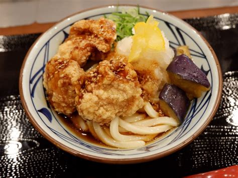 【朗報】丸亀製麺の春の大人気メニュー「あさりうどん」が今年も帰還！ どっさり盛られたあさりの旨さを堪能してきた 食楽web