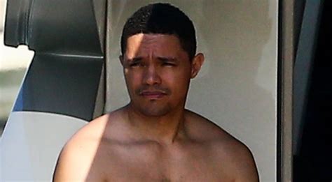 Trevor Noah Goes Shirtless On Yacht In Miami Shirtless Trevor Noah Just Jared Celebrity
